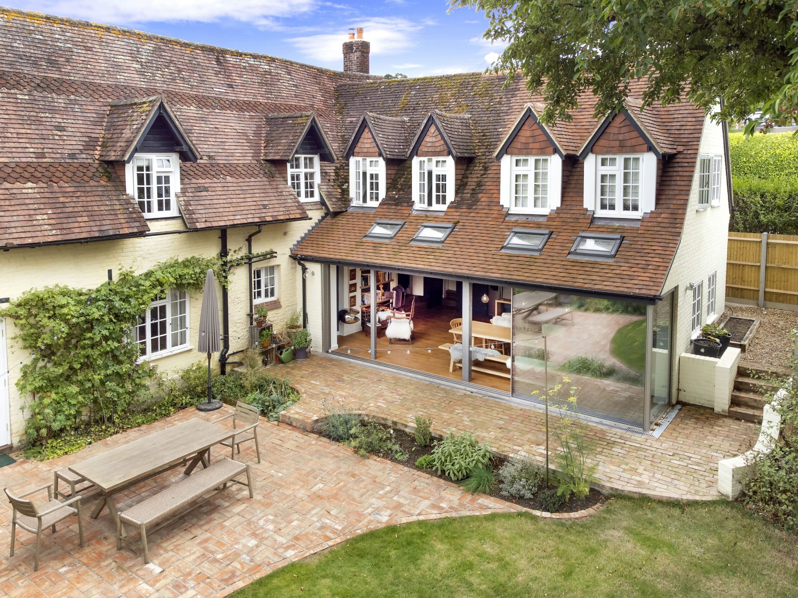 Extension of Grade II Listed Building In Overton Hampshire by Field ...